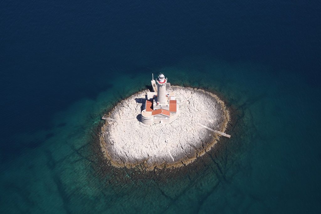 10 Most Beautiful Lighthouses in Croatia | Visitteo